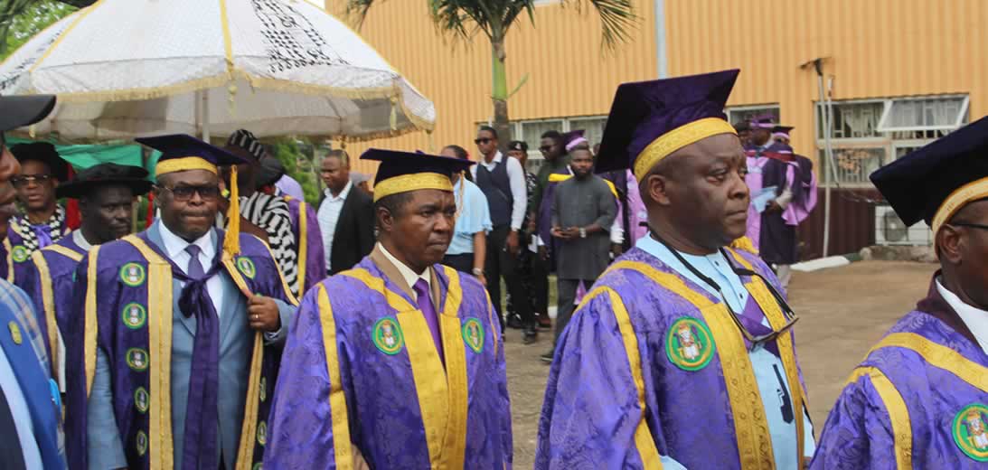 CONVOCATION LECTURE & AWARD OF UNDERGRADUATE DEGREES (51st CONVOCATION ...